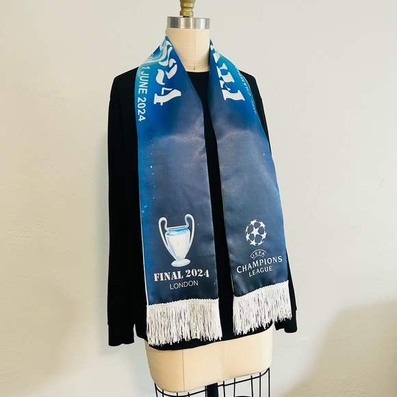 Champion | Accessories | Scarf Real Madrid Vs Borussia Dortmund Final ...